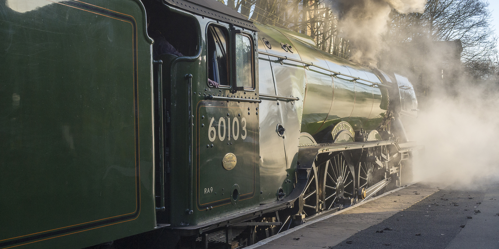 Visit the Legends Cab - 1940s Weekend - Flying Scotsman Festival